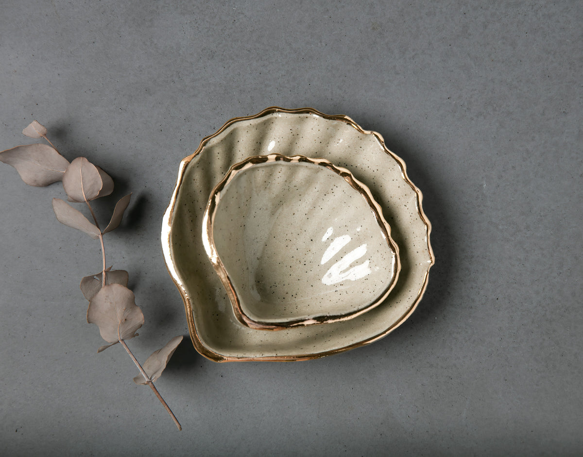 COCKLE SHELL BOWL - SALT & PEPPER CLAY - SMALL/MEDIUM – Liquorice Moon ...